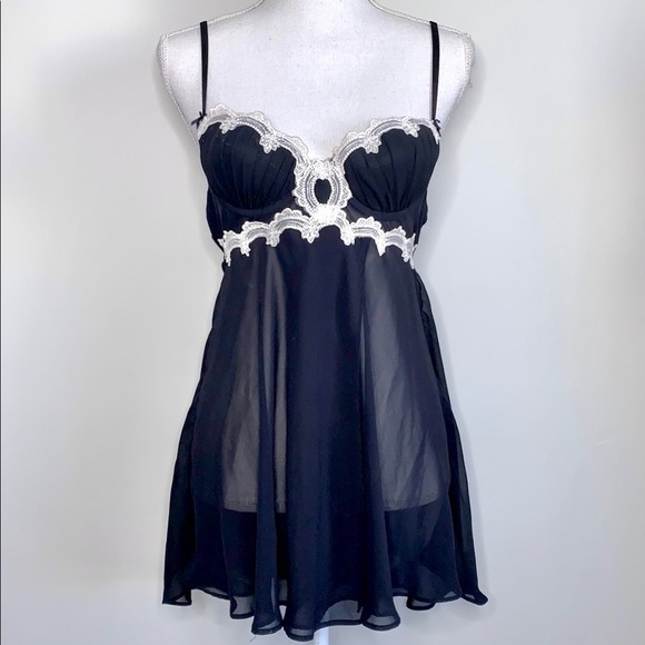Linea Donatella | Intimates & Sleepwear | Vintage Linea Donetella ...